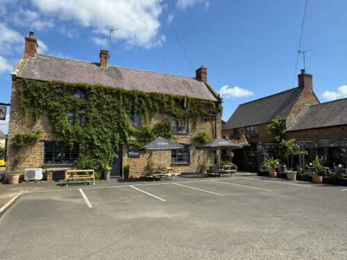 THREE CONIES, THORPE MANDEVILLE - Hook Norton Brewery